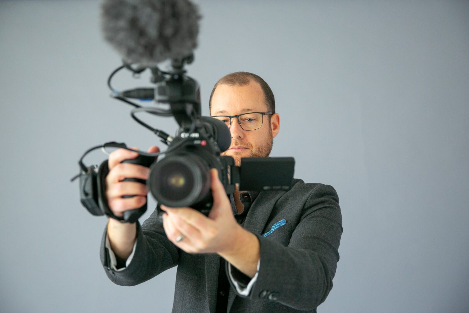 SchlickArt Subscriptions: The Simple Solution for Marketing